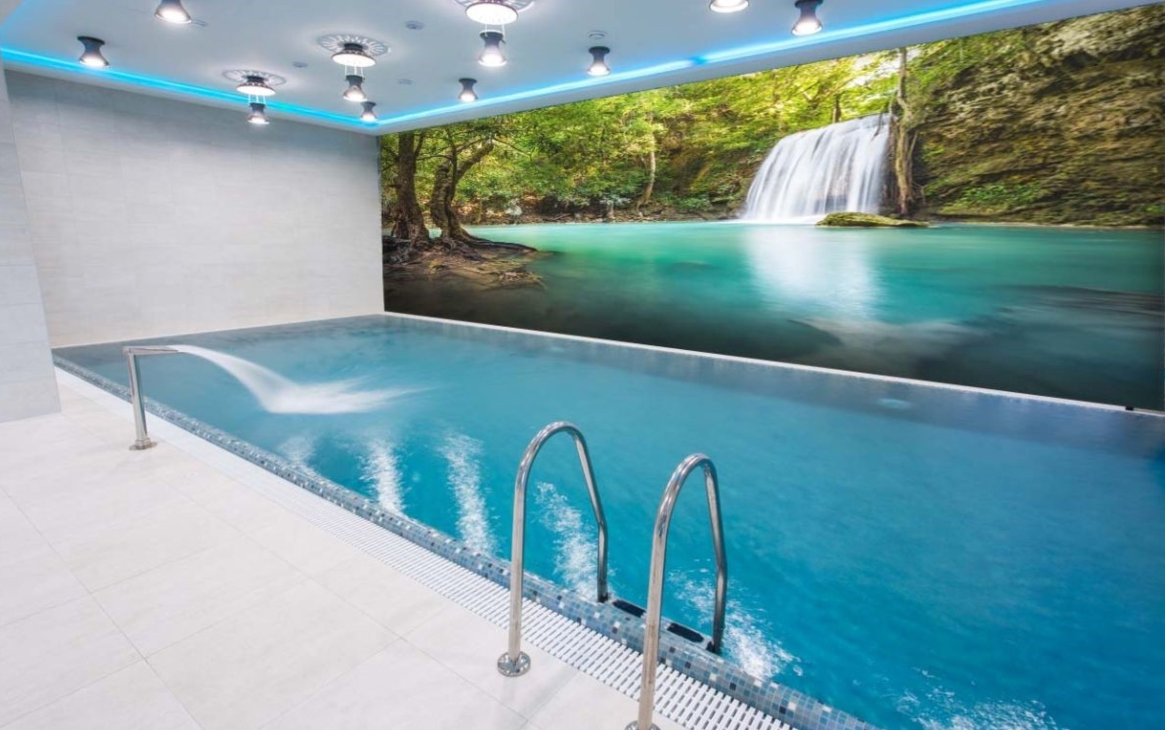 Zwemmen zonder nagalm - verbetering akoestiek zwembad